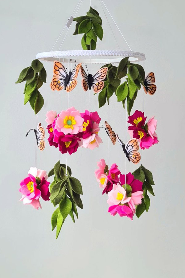 These Handmade Crib Mobiles Are the Perfect Way to Complete Your ...