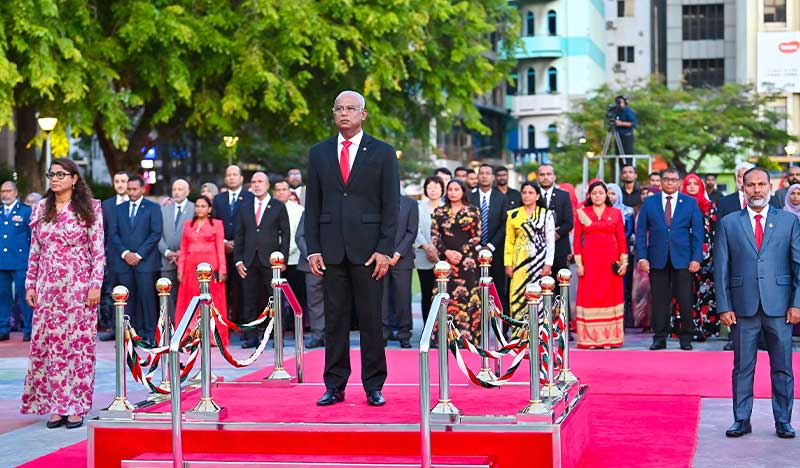 The President and First Lady Attend National Day Flag Ceremony – MV+