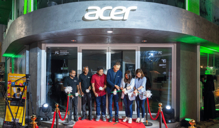 Acer Concept Store Opens in Malé City – MV+
