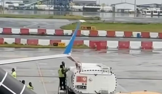 Flydubai Boeing 737 Damaged at Velana Airport After Fuel Bowser ...